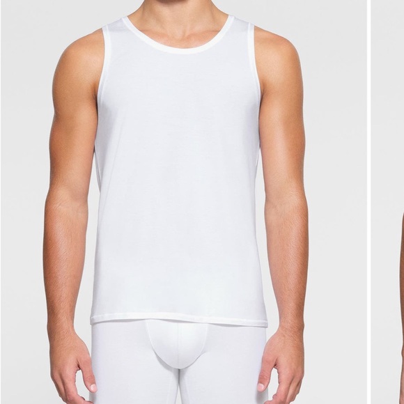 SKIMS | Underwear & Socks | Skims New M Slim Fit Stretch Model Tank ...